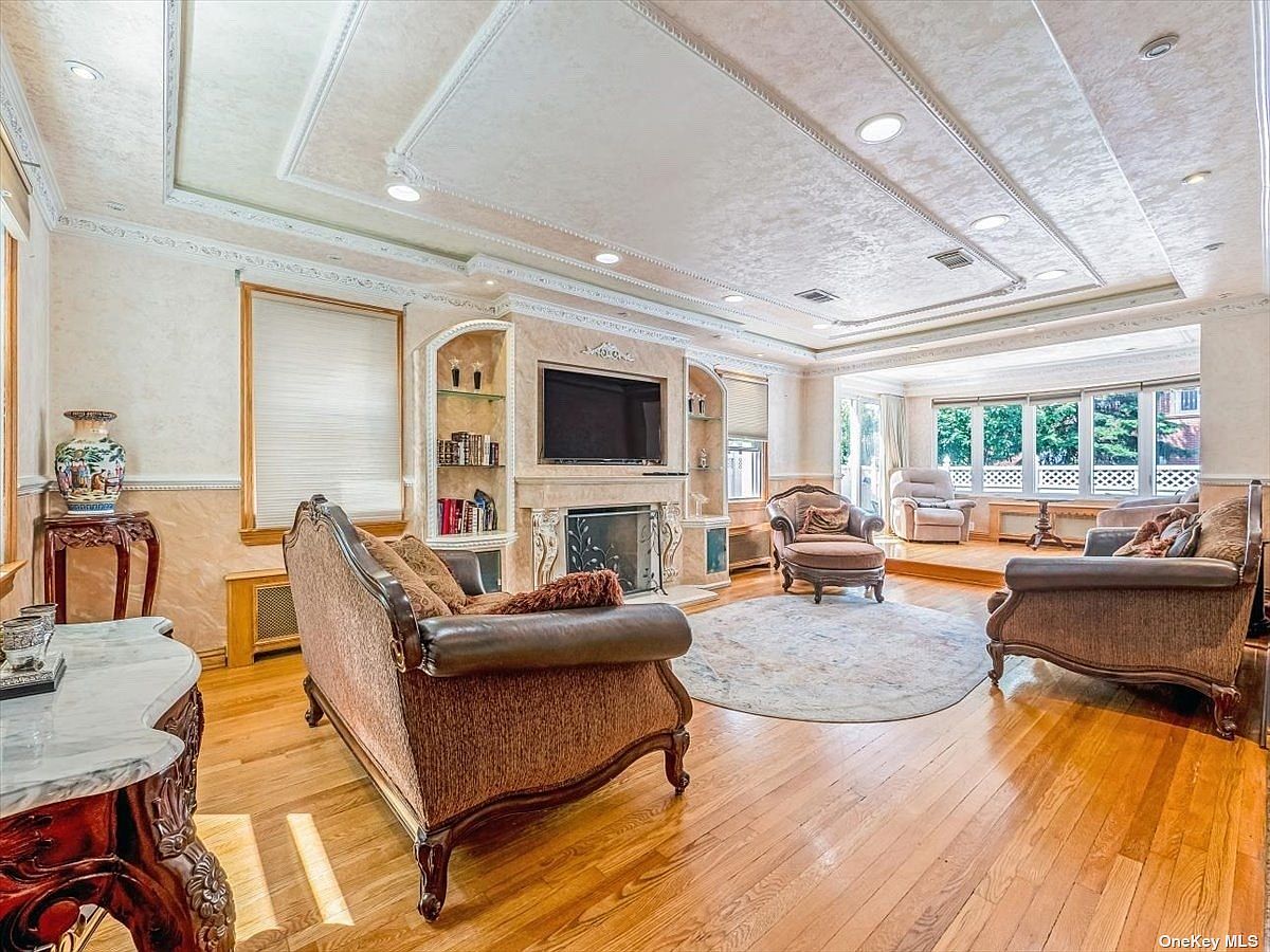 82-27 Tryon Place, Jamaica, NY 11432 | Zillow