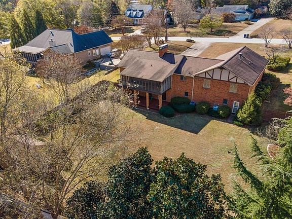 8690 Lake Forrest Dr, Douglasville, GA 30134 | MLS #7169423 | Zillow 8690 Lake Forrest Dr, Douglasville, GA 30134 | MLS #7169423 | Zillow