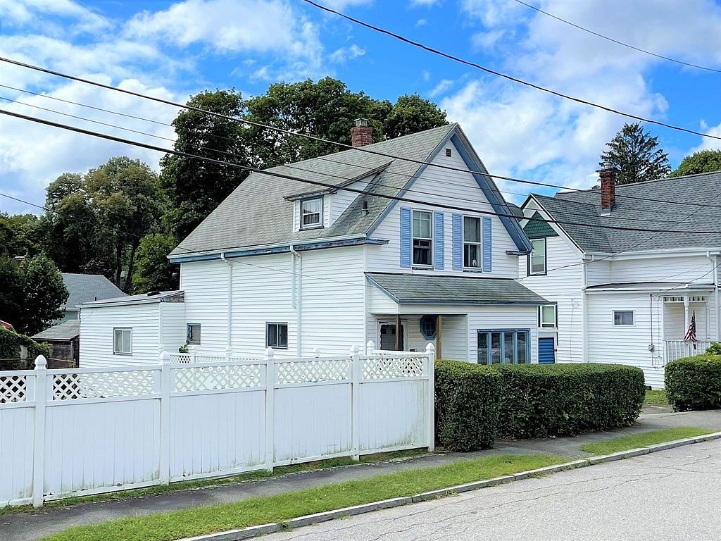 8 Averill St, Lynn, MA 01904 | Zillow