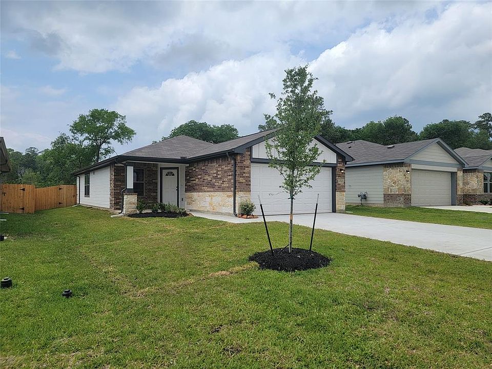 11732 Whirlaway Dr, Willis, TX 77318 | Zillow