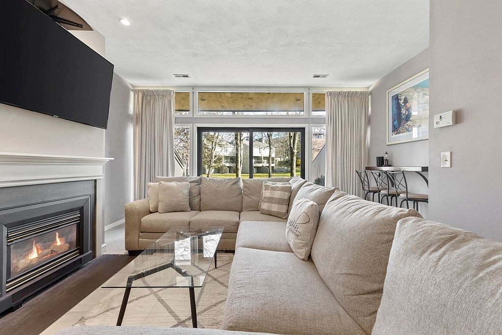 57 Mill Pond #57, North Andover, MA 01845 | Zillow
