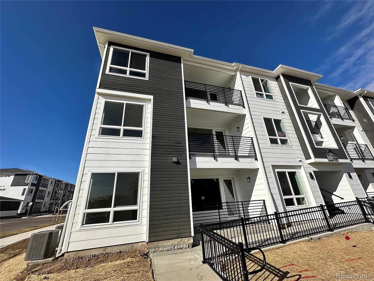6153 N Ceylon St UNIT 202, Denver, CO 80249 | Zillow