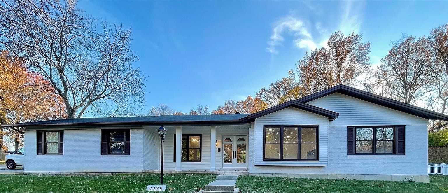 1175 Crested View Dr, Saint Louis, MO 63146 | MLS #24073508 | Zillow