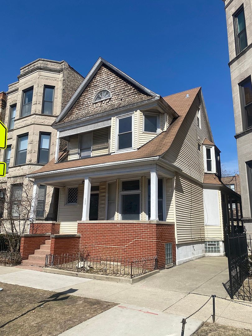 1522 W Wilson Ave, Chicago, IL 60640 | MLS #12317973 | Zillow
