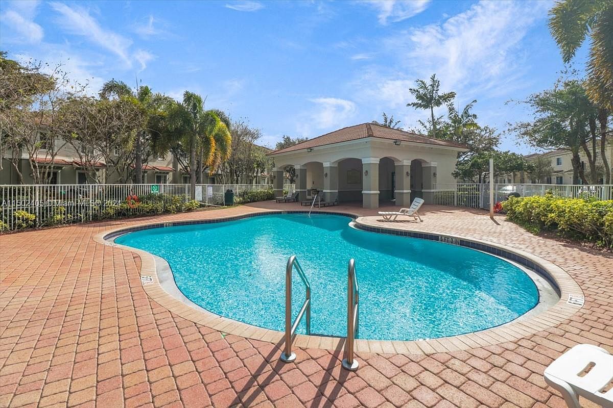 2800 Miramar Blvd, Hollywood, FL 33025 | Zillow