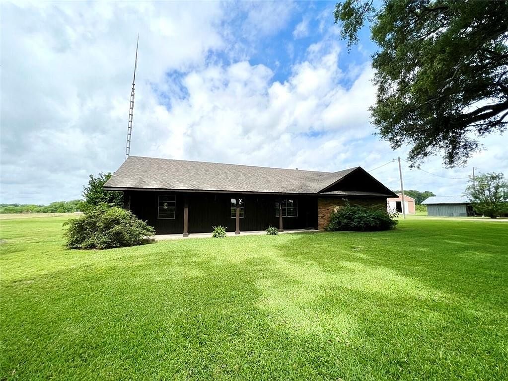9358 Lancaster Rd, Theodore, AL 36582 | MLS #7218094 | Zillow