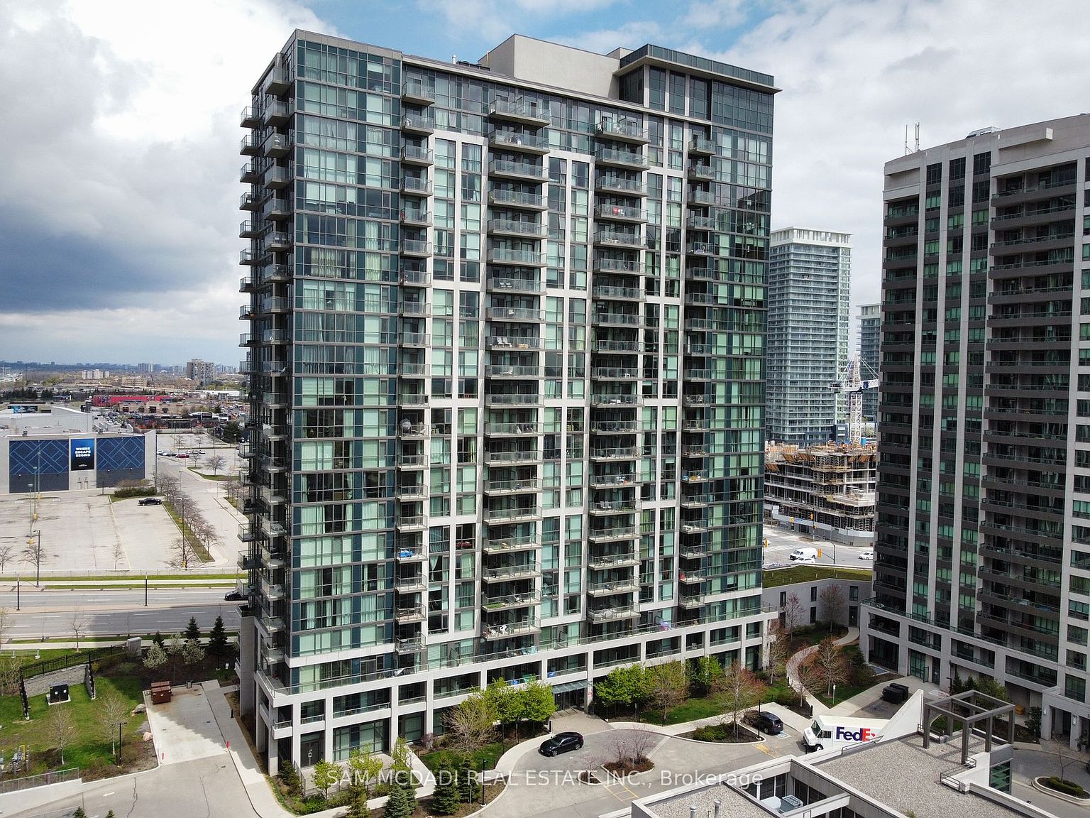 339 Rathburn Rd W #903, Mississauga, ON L5B 0K6 | Zillow