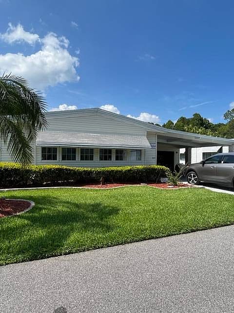 243 Golf View Dr, Auburndale, FL 33823 | MLS #11182485 | Zillow