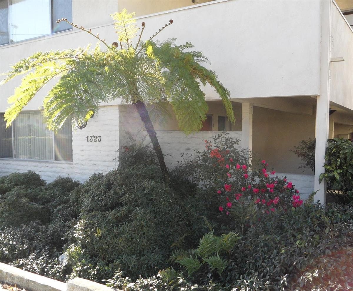 1323 Garden St APT 1, Santa Barbara, CA 93101 | Zillow