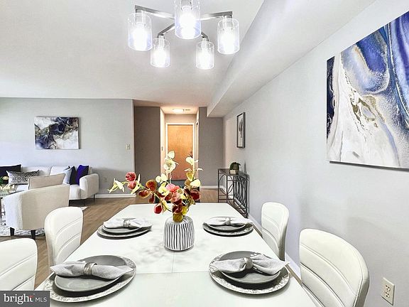111 Biscayne Ct APT 4, Princeton, NJ 08540 | Zillow