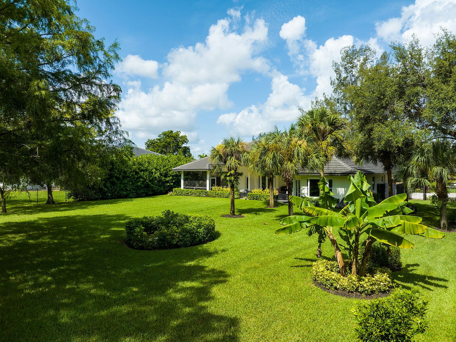 6836 NW 66th Way, Parkland, FL 33067 | Zillow