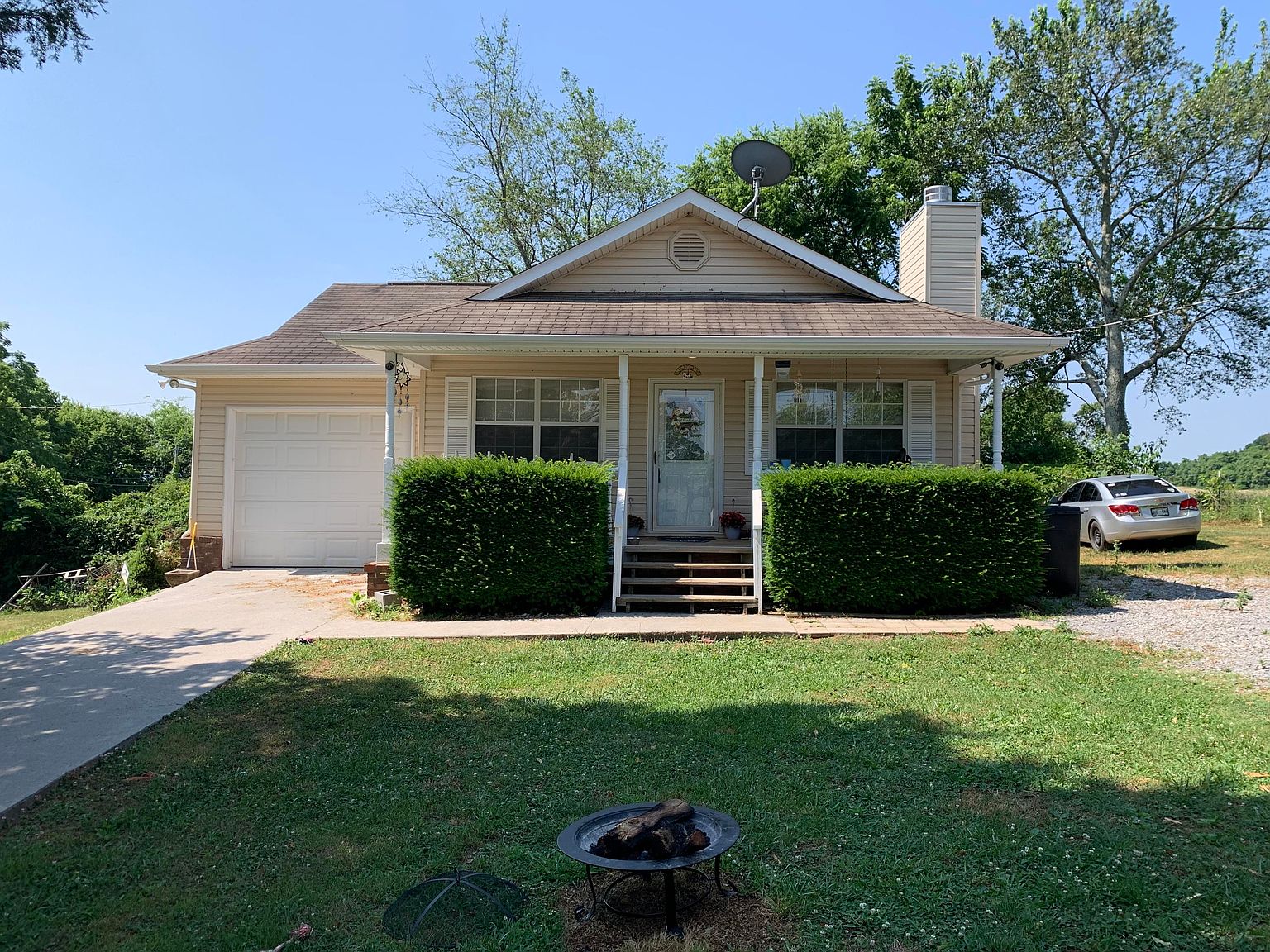 159 Latham Loop, Sweetwater, TN 37874 | Zillow