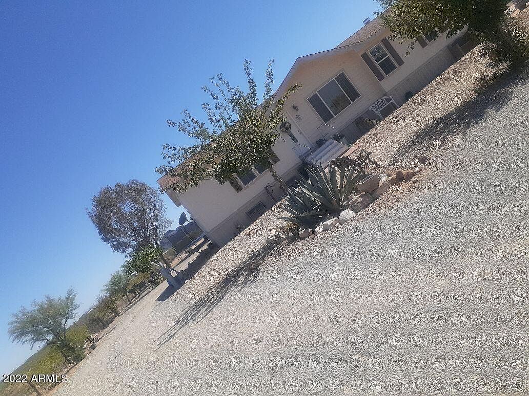 51243 W HECTOR Road, Aguila, AZ 85320 | Zillow