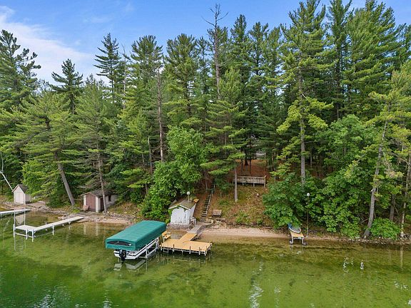 W5696 S Gilbert Lake Rd, Wild Rose, WI 54984 | MLS #50293202 | Zillow