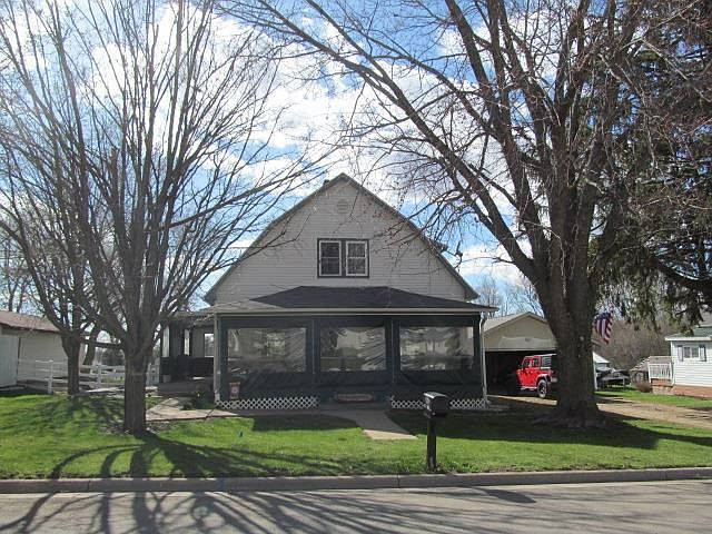 415 South Park Street, Livingston, WI 53554 | Zillow