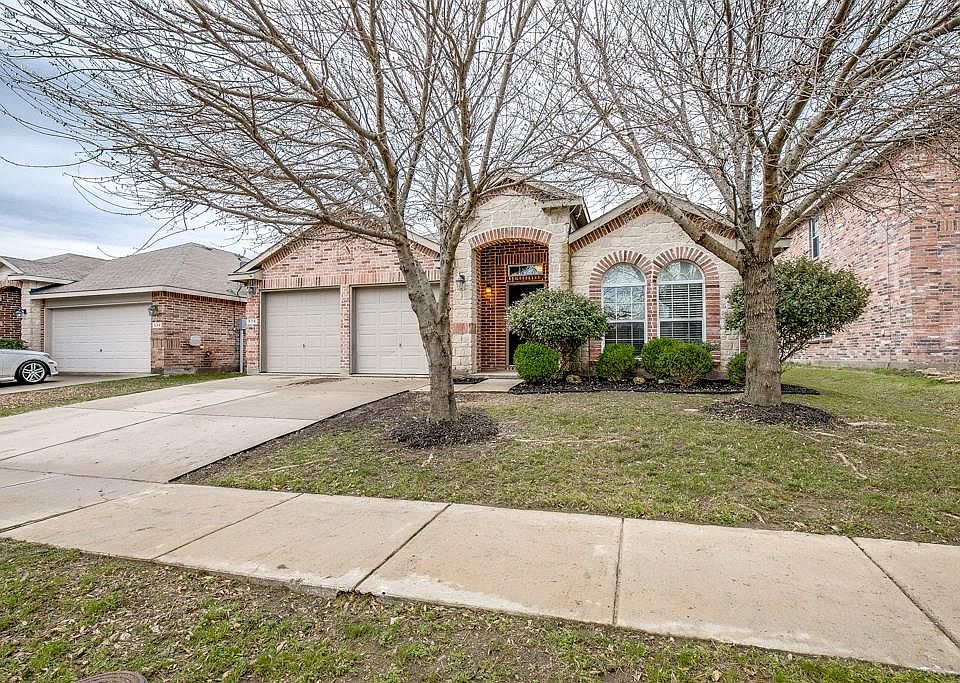 534 Harding Ln, Lavon, TX 75166 | Zillow