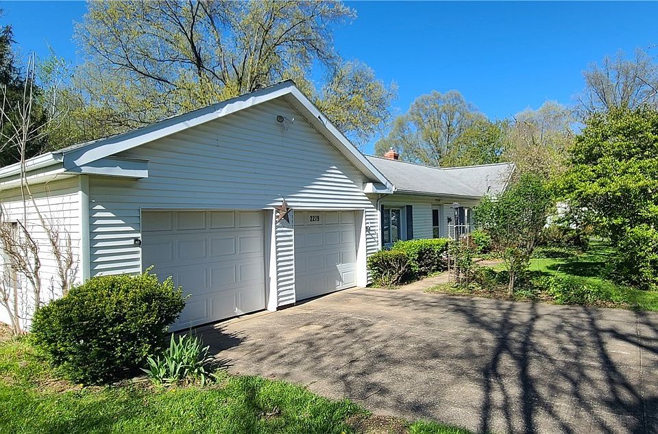 2279 Reeves Rd NE, Warren, OH 44483 | Zillow