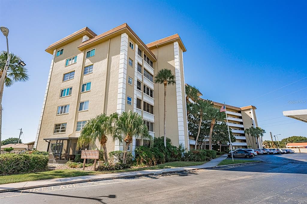 8950 Park Blvd APT 409, Seminole, FL 33777 | Zillow