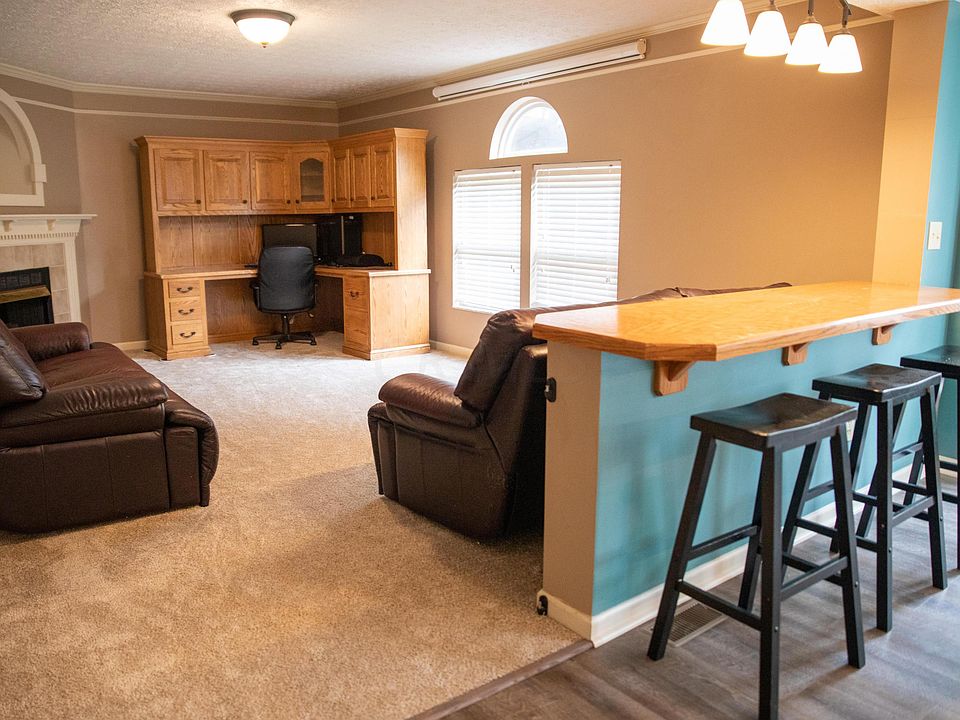 4093 E Bluff Dr, Lewis Center, OH 43035 | Zillow