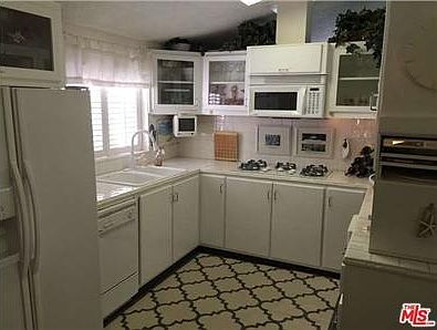 29 Paradise Cove Rd, Malibu, CA 90265 | Zillow