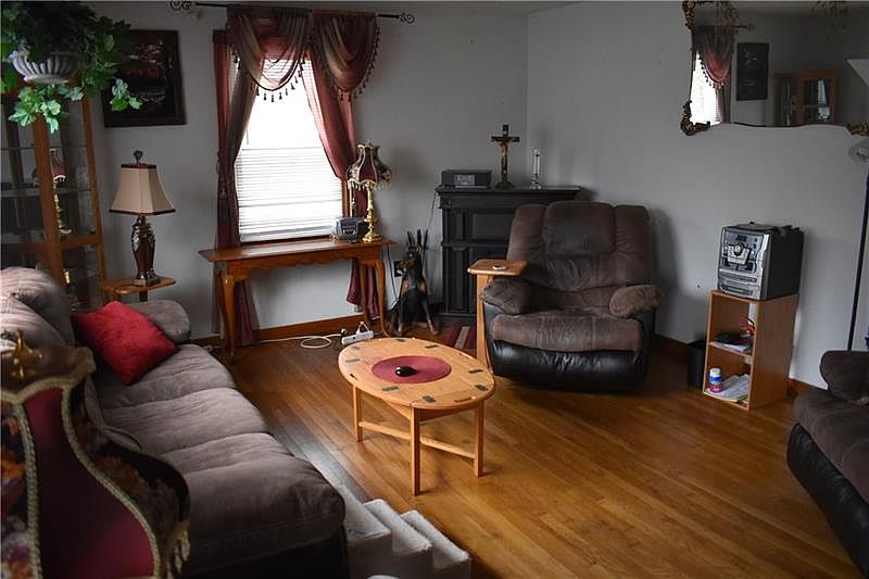1313 Allen St, Aliquippa, PA 15001 | Zillow
