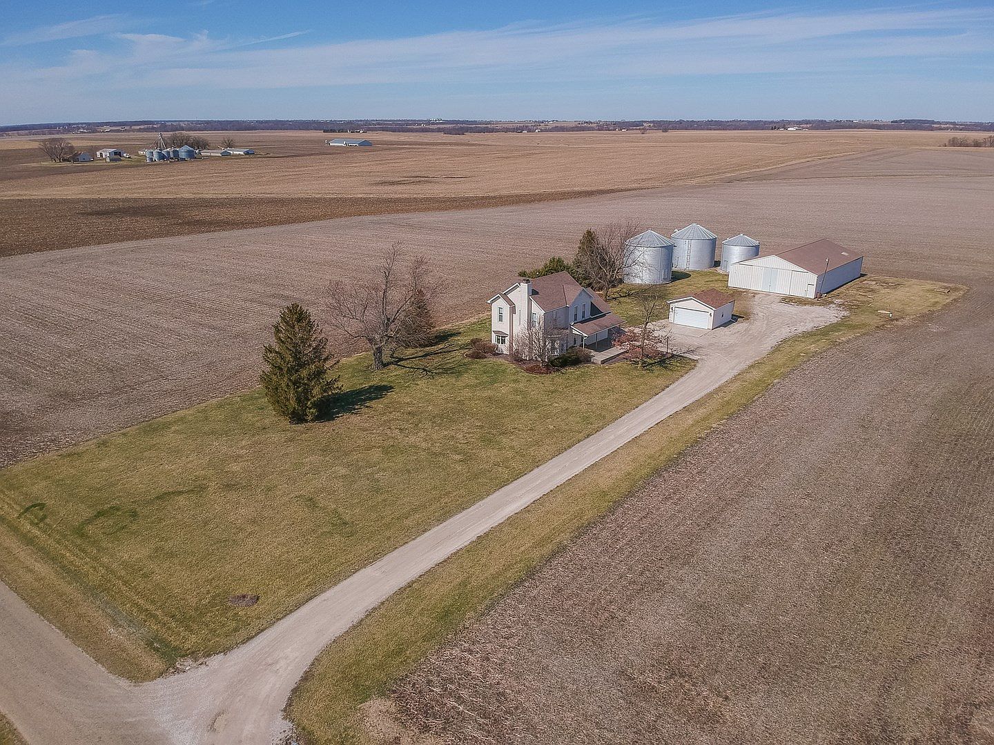 2358 2000th St, Beason, IL 62512 | Zillow