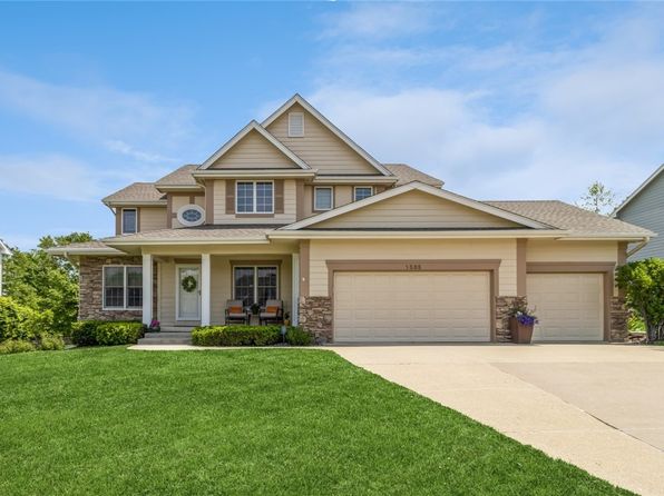 Clive IA Real Estate - Clive IA Homes For Sale | Zillow