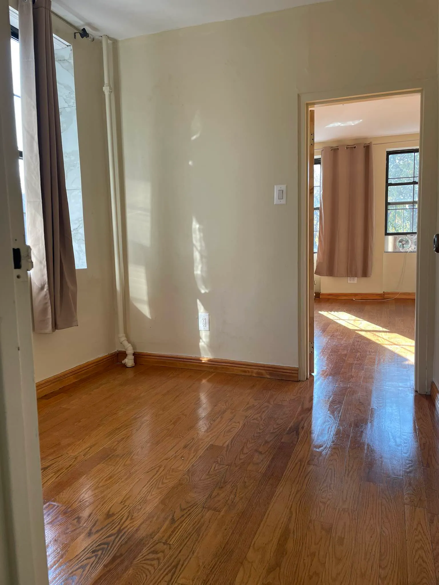 207 Johnson Avenue #2R in Williamsburg, Brooklyn | StreetEasy