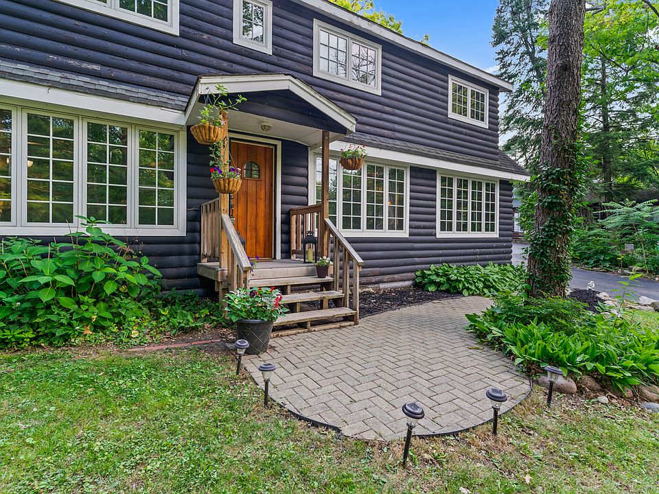 38332 N Briar Rd, Spring Grove, IL 60081 | Zillow