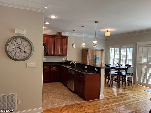 5 Halina Ln, Butler, NJ 07405 | MLS #3909409 | Zillow