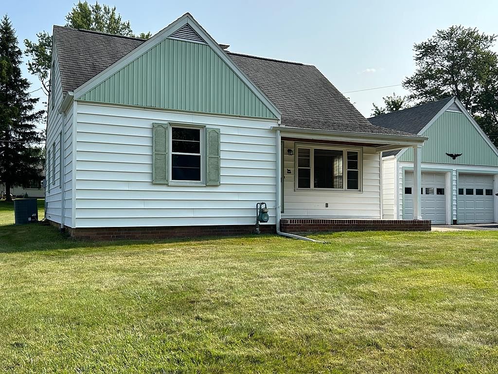 1107 Overlook Dr, Ashland, OH 44805 | Zillow