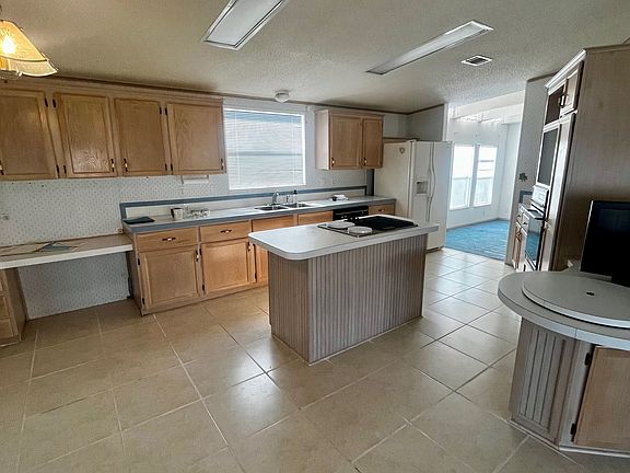 745 Queensbury Loop #222, Winter Garden, FL 34787 | MLS #11608517 | Zillow
