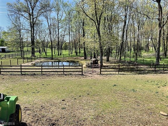 83 Sandbrook Headquarters, Stockton, NJ 08559 | Zillow