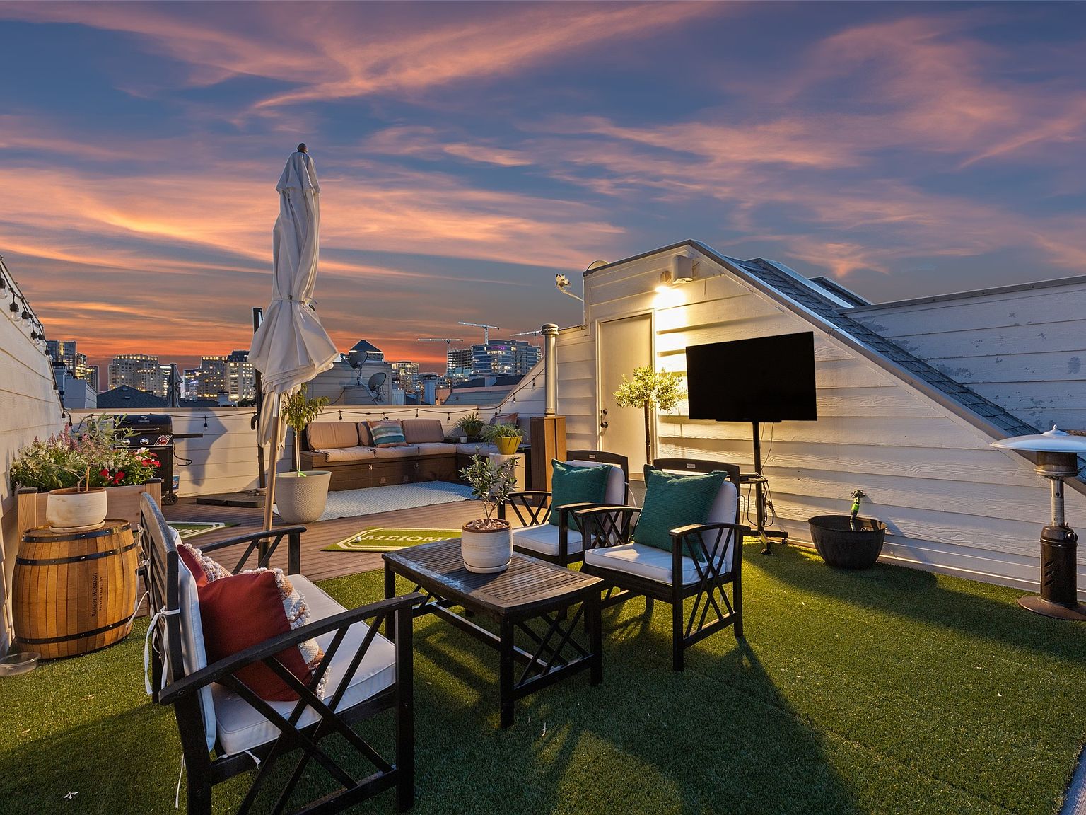 2323 Clark St, Dallas, TX 75204 | Zillow