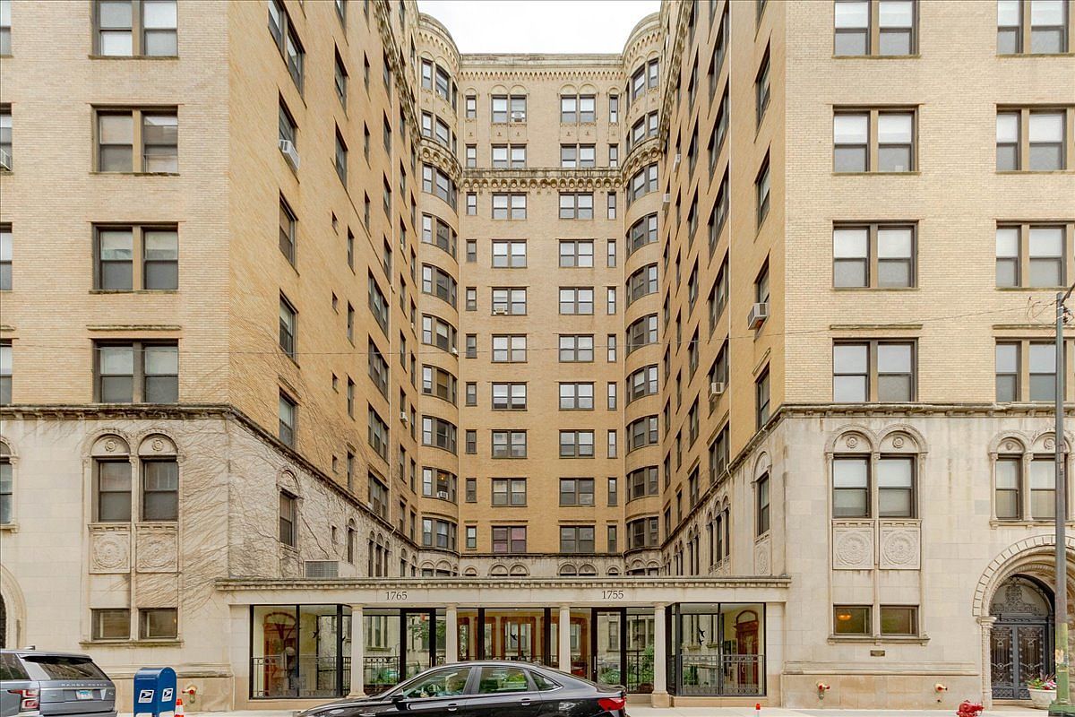 1755 E 55th St APT 101, Chicago, IL 60615 | Zillow