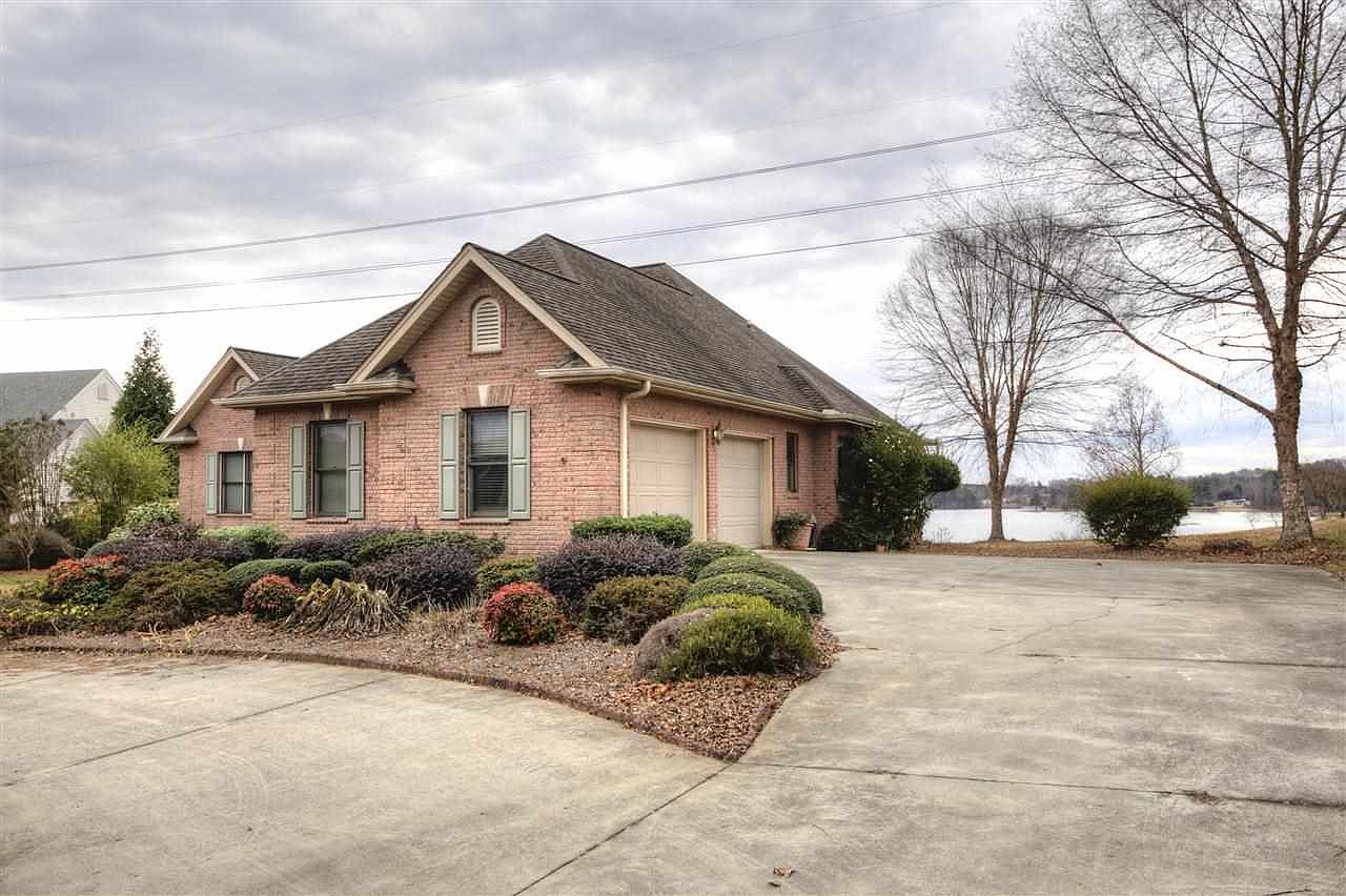 180 Walker Point, Seneca, SC 29672 | Zillow