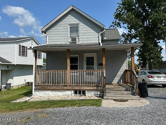 215 Keystone St, Altoona, PA 16602 | Zillow