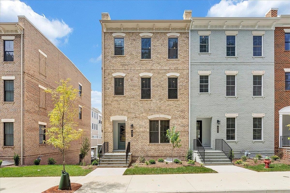 341 Eheart St, Blacksburg, VA 24060 | Zillow