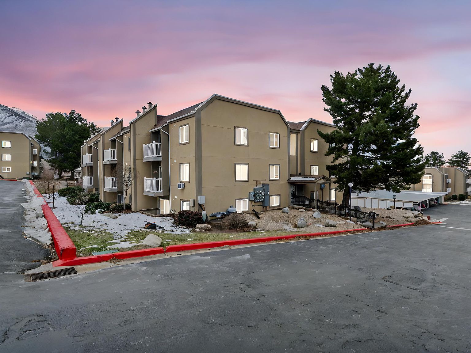 5630 Meadow Ln APT 176, South Ogden, UT 84403 | MLS #2056828 | Zillow