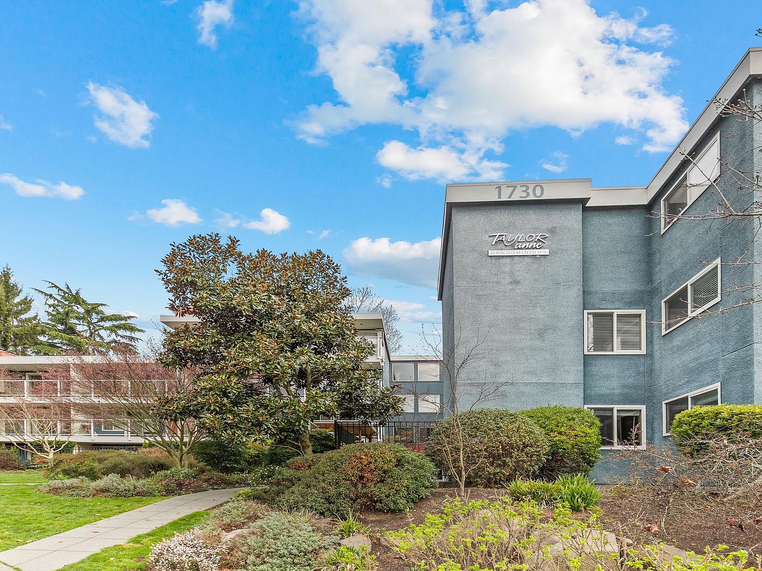 1730 Taylor Ave N APT 308, Seattle, WA 98109 | Zillow