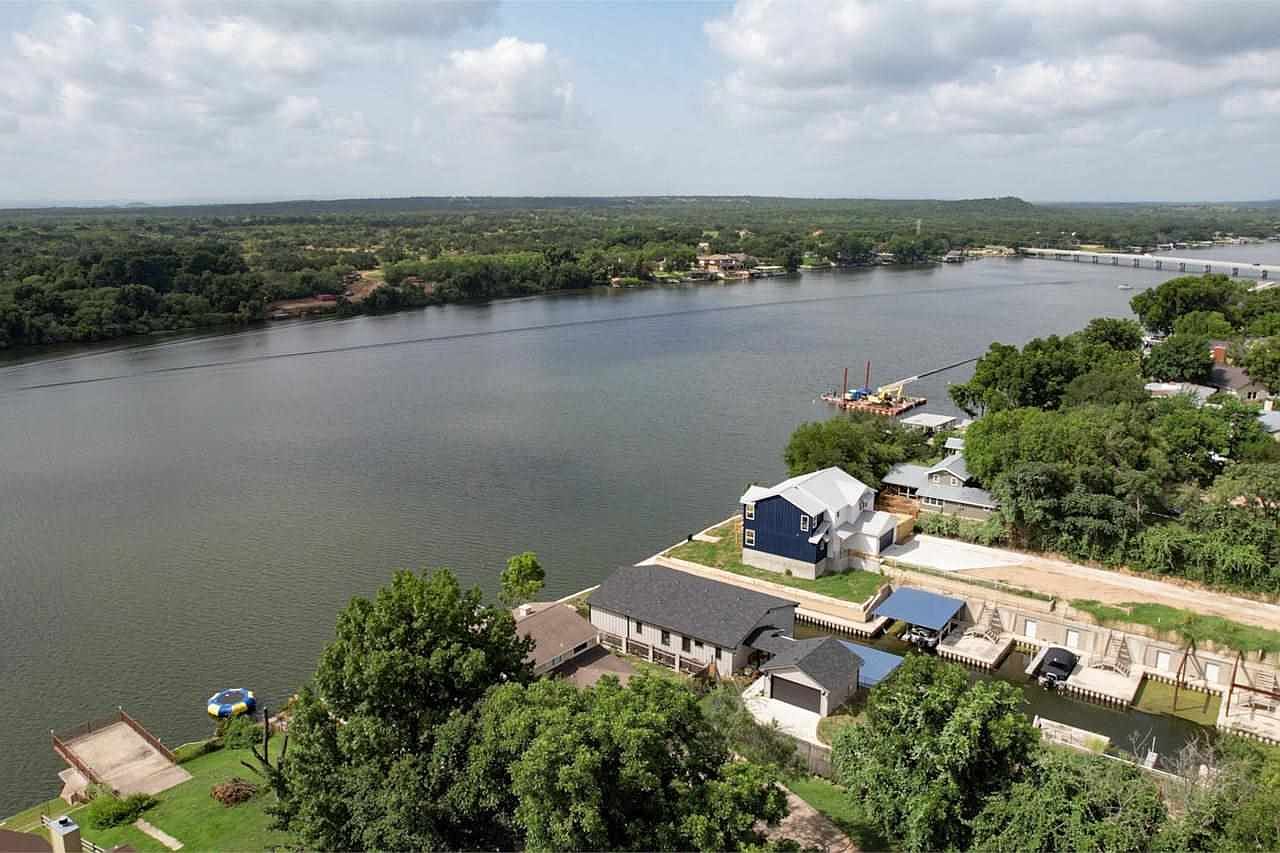 940 Euel Moore Dr, Kingsland, TX 78639 | Zillow