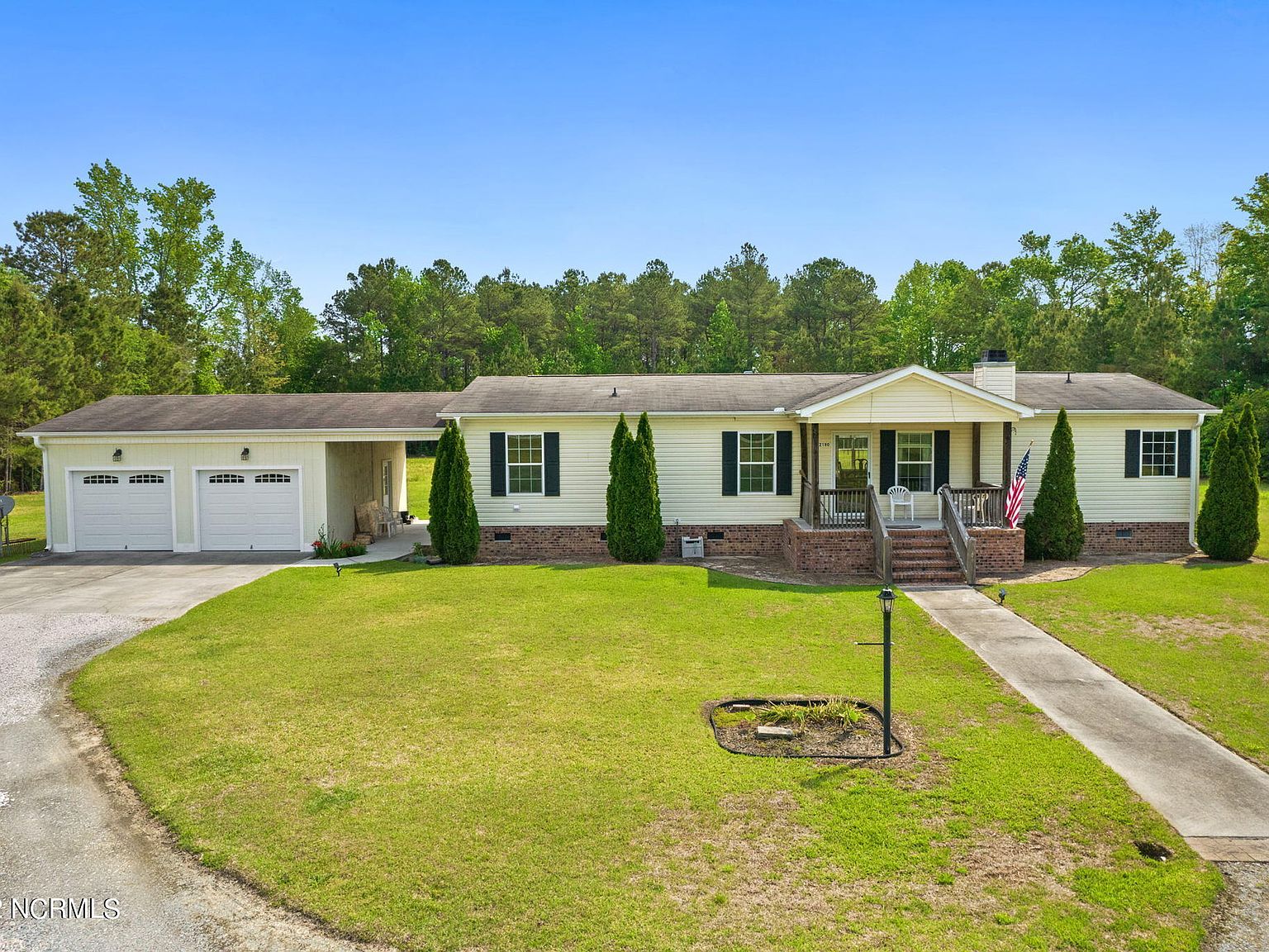 2180 Blacksmith Road, Bolton, NC 28423 | Zillow