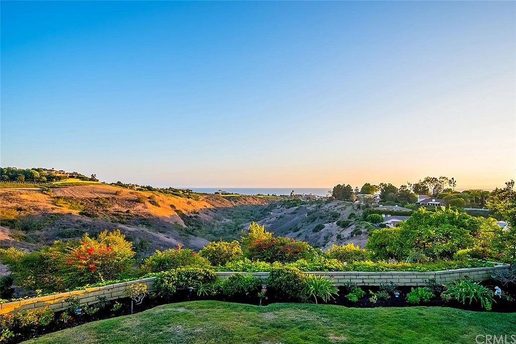 1601 Castle Cove Cir, Corona Del Mar, CA 92625 | Zillow