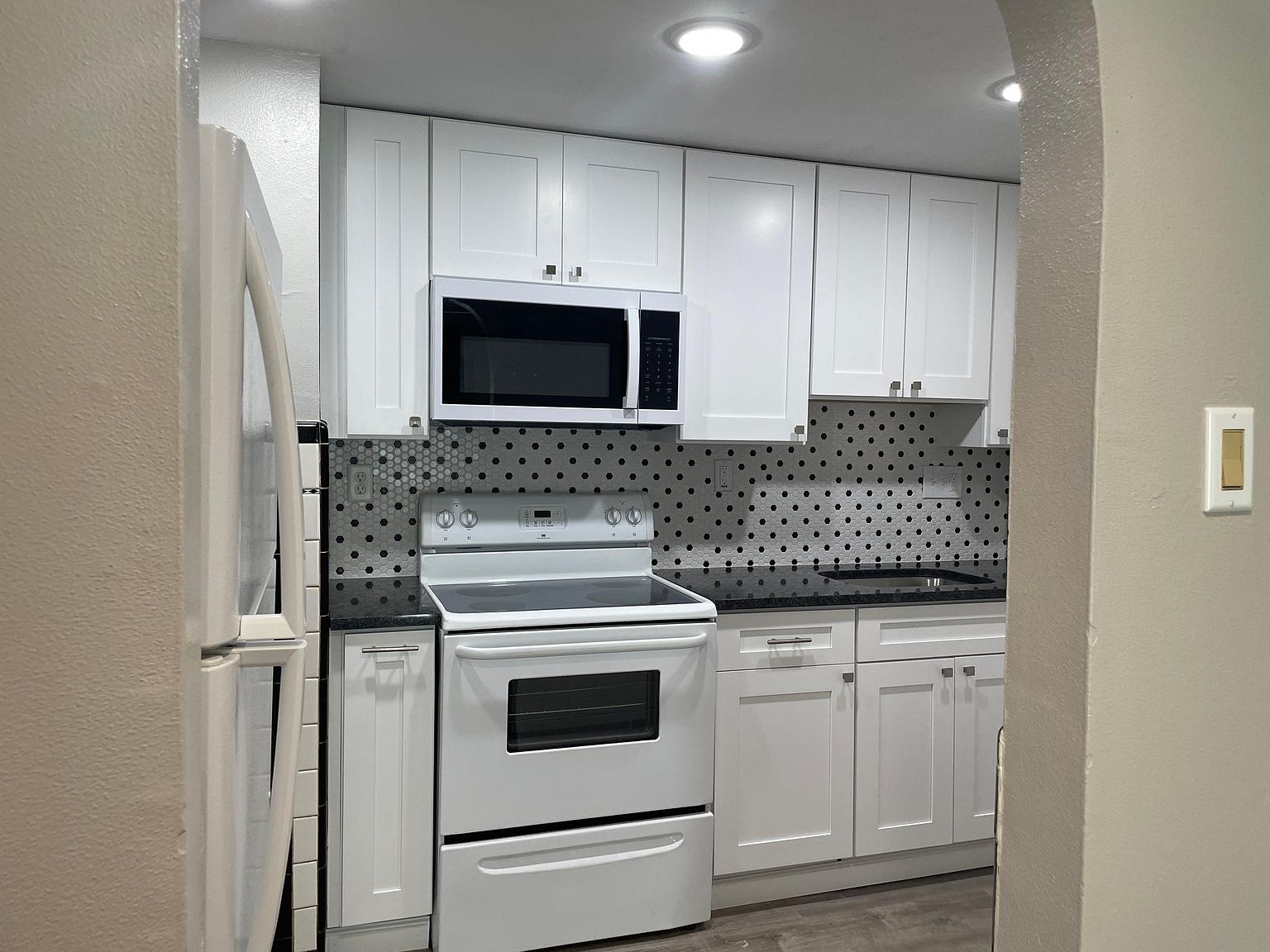 8141 Titus Rd, Saint Louis, MO 63114 | Zillow