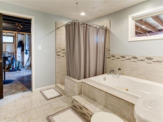 10 Pemford Pl, Liberty, MO 64068 | Zillow