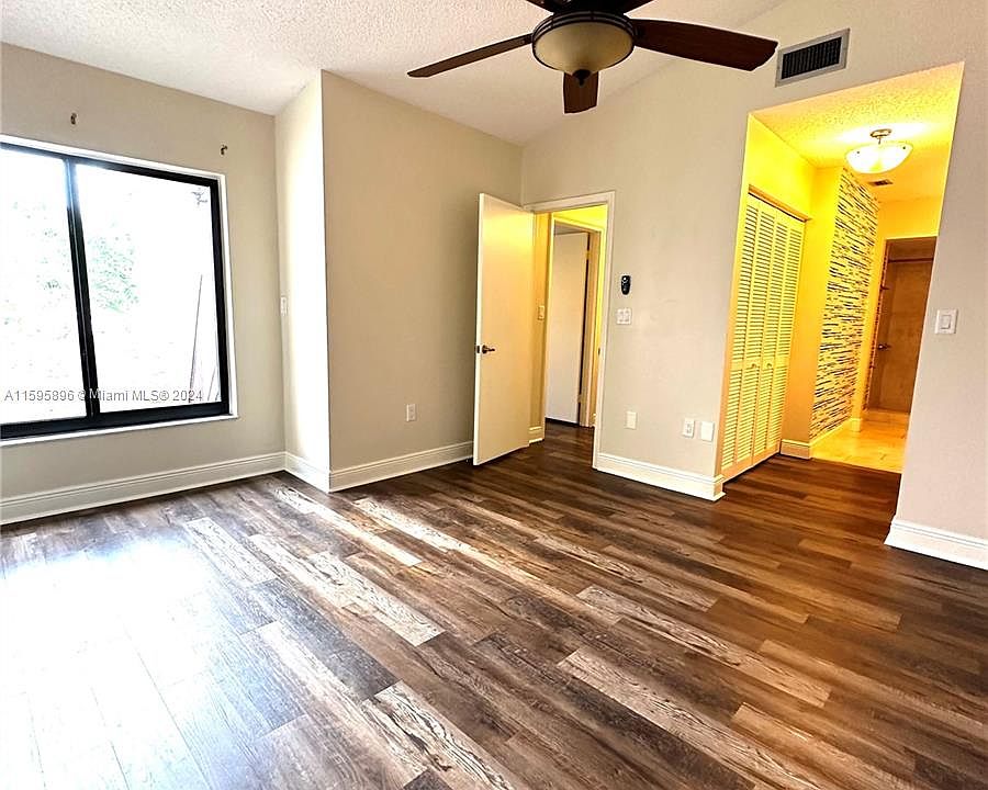11830 SW 80th St APT 427, Miami, FL 33183 | Zillow
