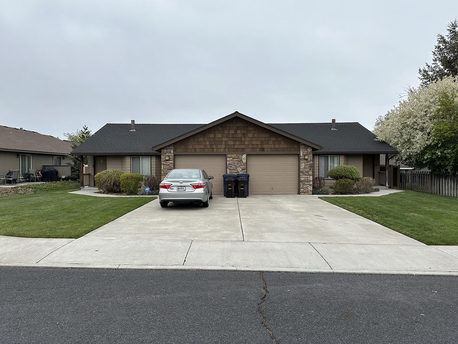 3043 SW Umatilla Ave, Redmond, OR 97756 | MLS #220181961 | Zillow