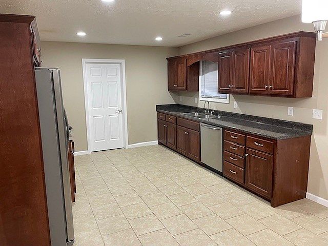 367 Hendrixson Dr, Manchester, TN 37355 | Zillow