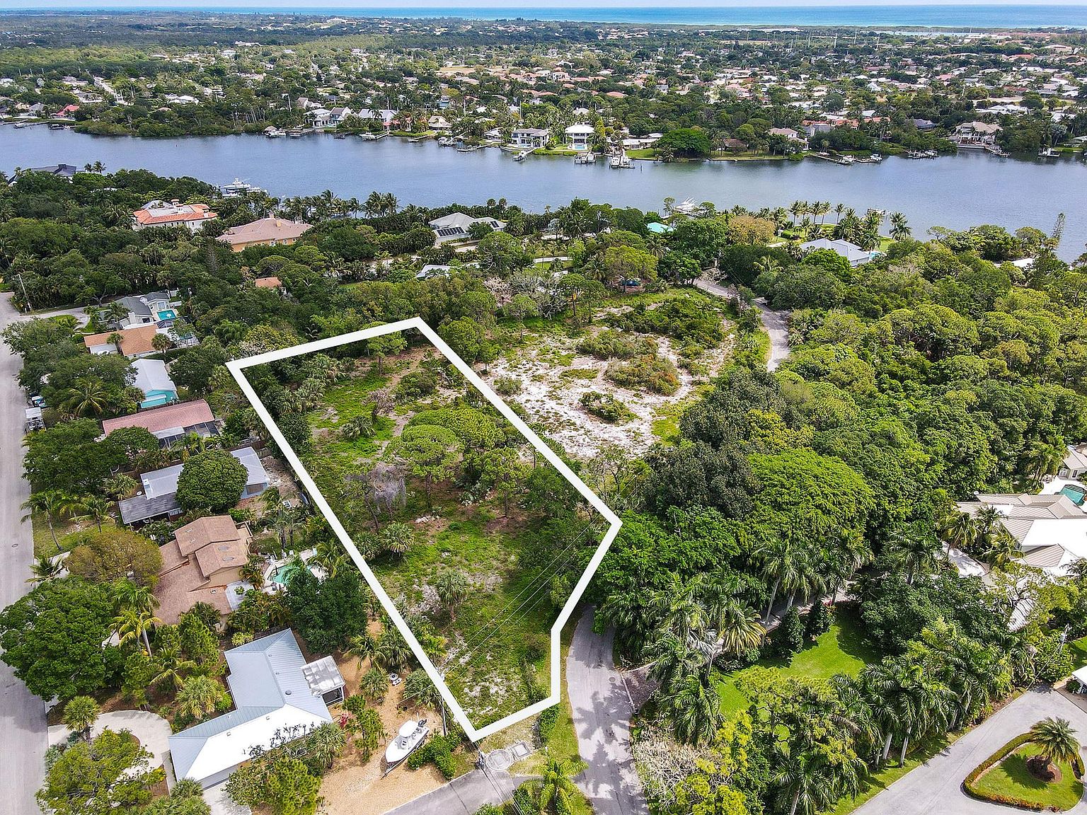 19407 Pinetree Dr, Jupiter, FL 33469 | Zillow