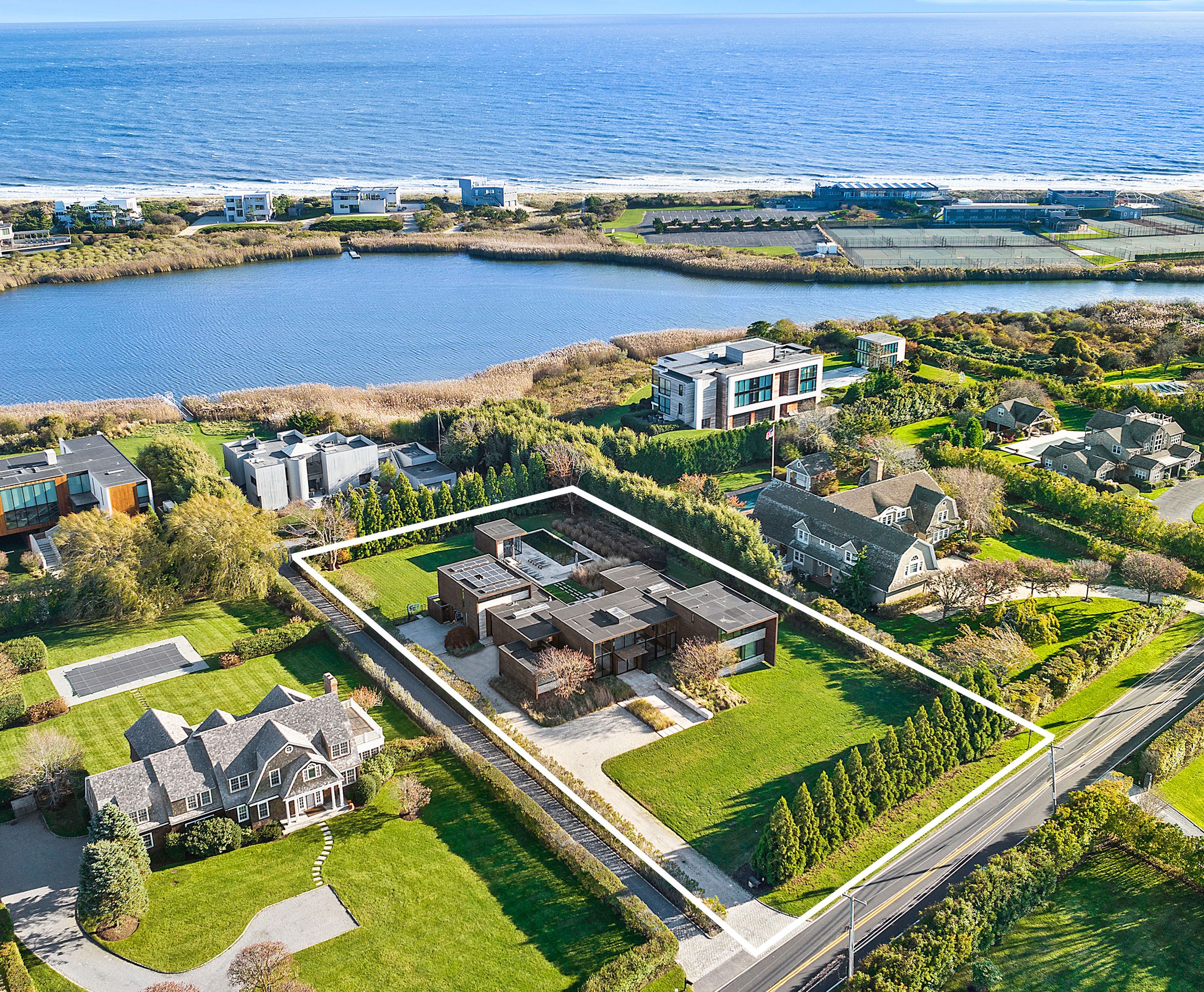 385 Jobs Ln, Bridgehampton, NY 11932 | Out East